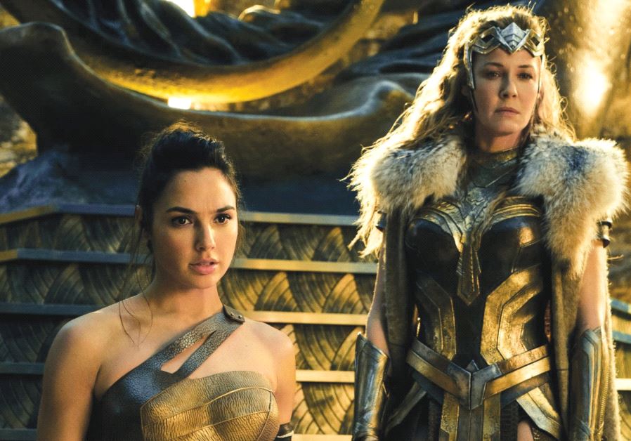 GLENN GREENBERG'S GRUMBLINGS: EARLY REVIEW: WONDER WOMAN