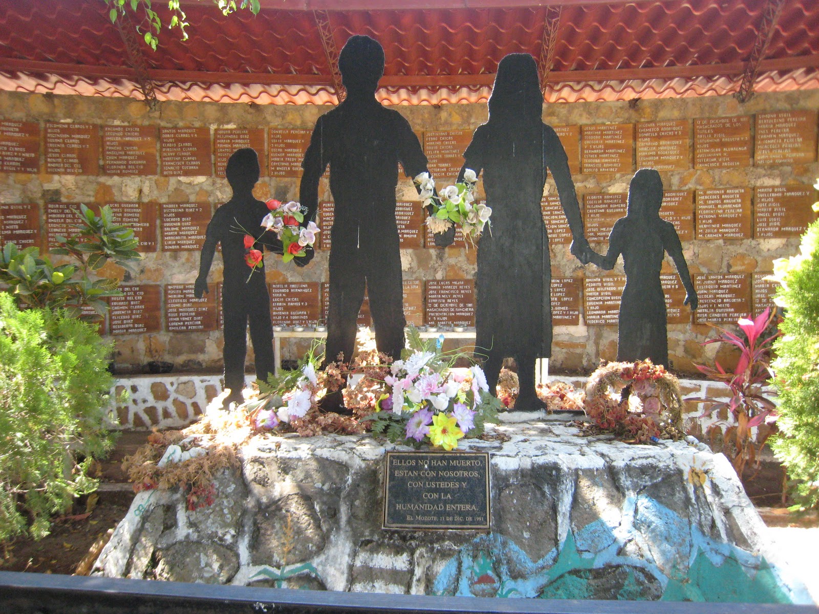 EL Mozote: Perdón y Verdad - Salvadoreños en el Mundo