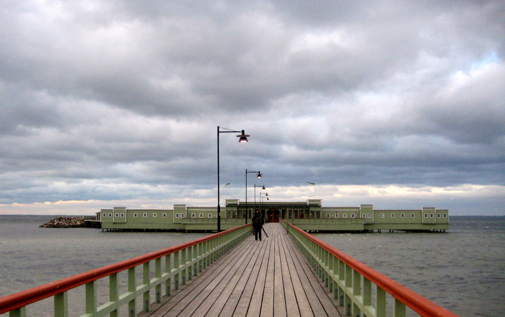 Världen enligt Jah Hollis: Hundra hus 2013: Nr 17 Kallbadhuset, Ribersborg