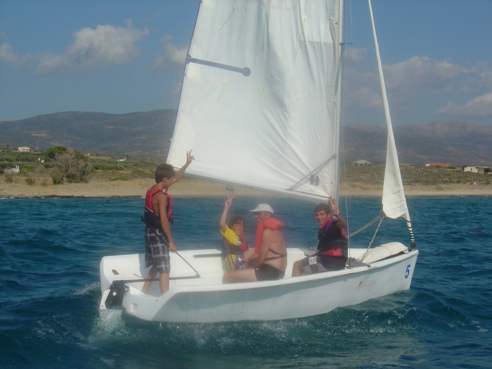 ELIKA-MARATHIAS: ΑΓΩΝΑΣ ΙΣΤΙΟΠΛΟΙΑΣ ΚΑΤΗΓΟΡΙΑ TOPAZ OMEGA - CATAMARAN ...