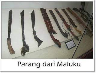 MOLUCCAN YOUNGSTER'S: PARANG DENG SALAWAKU FROM MALUKU