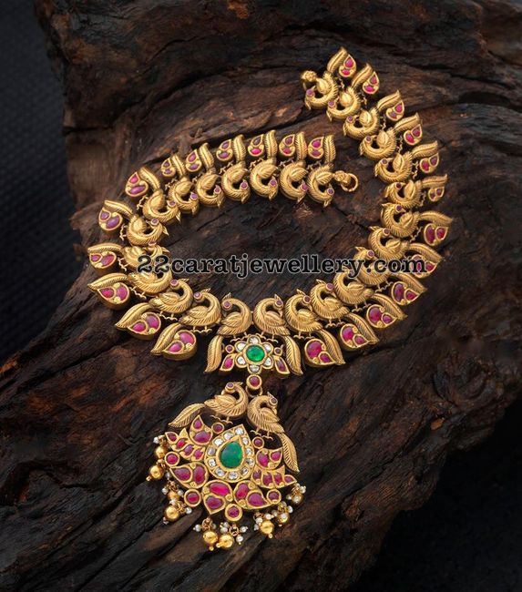 Mango Necklace with Rubies - Jewellery Designs