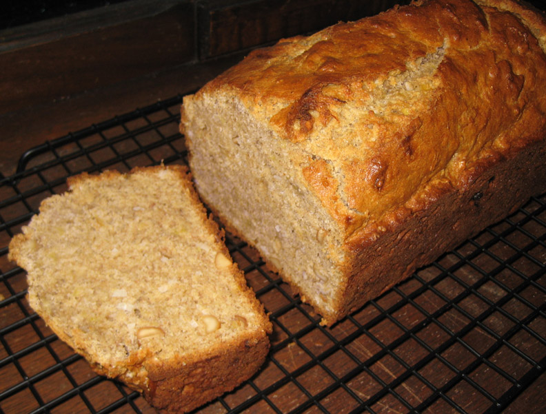 minxeats - recipes, recaps, and restaurant reviews: Exotic Banana Bread