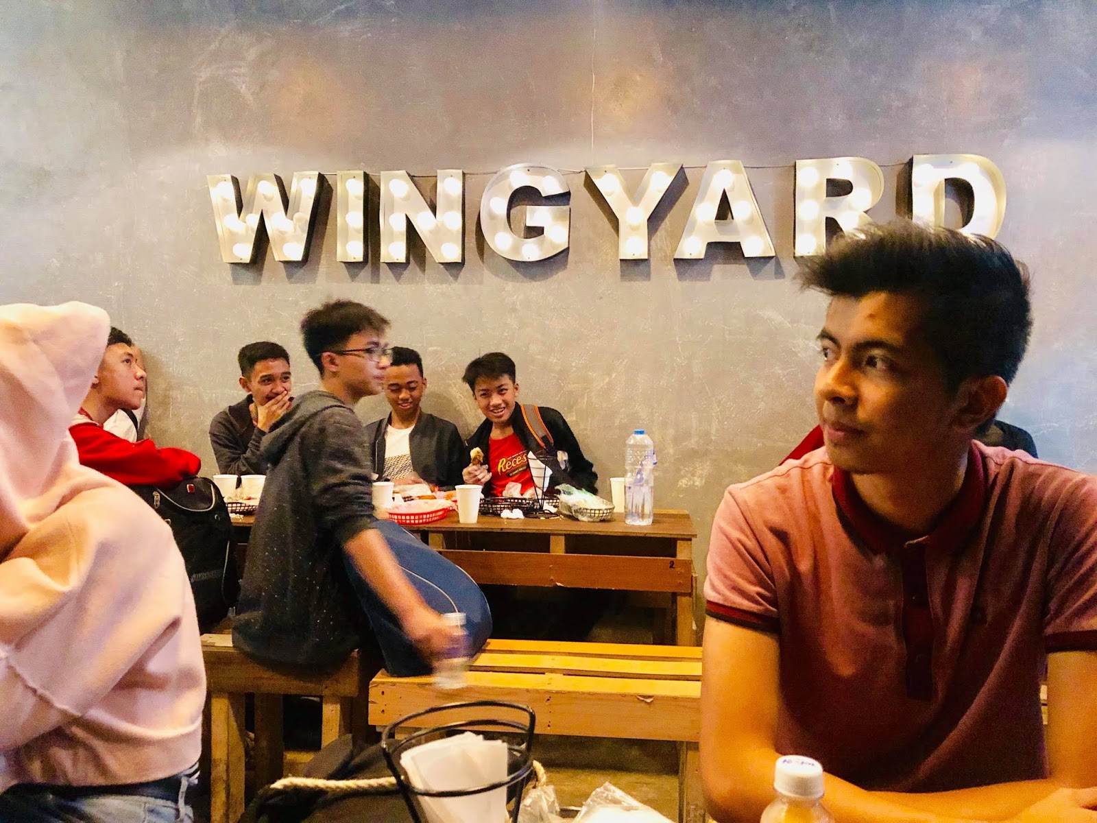 Eats!: UNLI WINGS!!! Wingyard Part 2 (Yes! We came back Meme!!!)