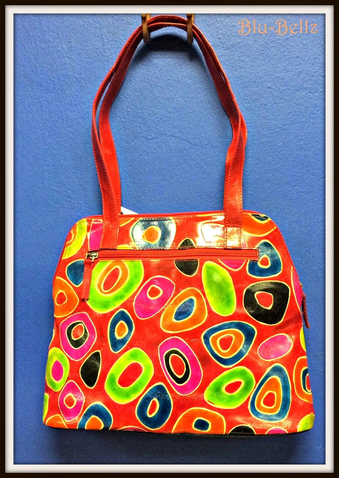 Signorina's: Funky colourful handbags from R499 @ Blu-Bellz