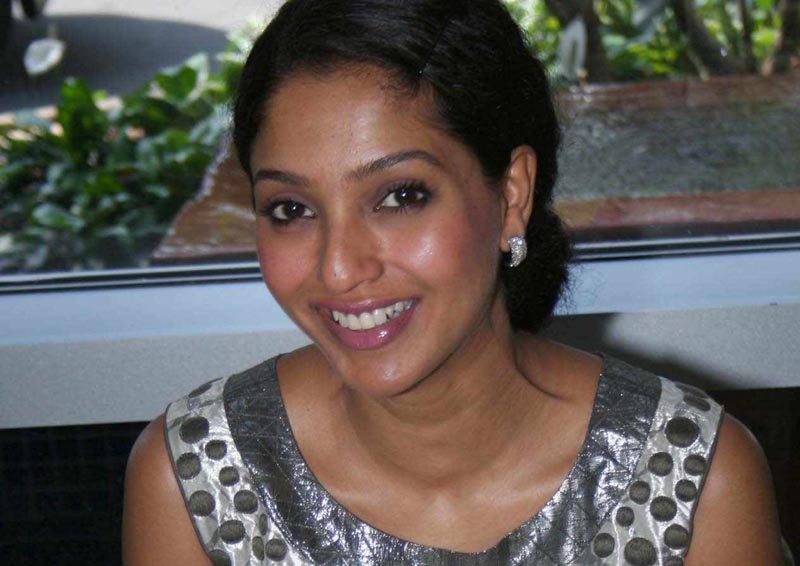 Photo & Wallpaper Gallery: Suman Ranganathan