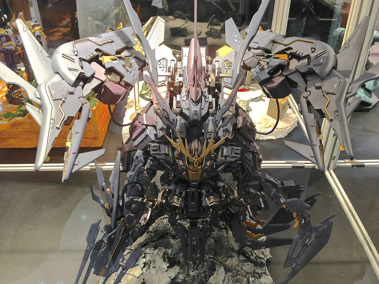 GUNDAM GUY: Gunpla Builders World Cup (GBWC) 2012 Singapore: 1st Place ...