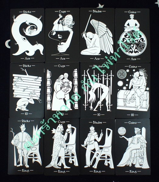 ตะกร้าหวาย กับ ไพ่ทาโร่ต์: อารมณ์แปลกๆ กับ ไพ่ชุด Tarot of the Absurd