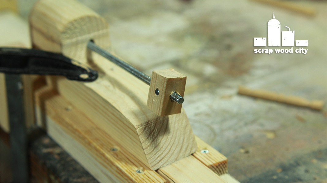 scrap wood city: How to convert your rotary tool into a DIY mini lathe ...