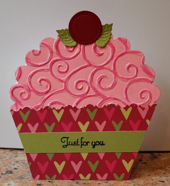 Onions and Paper: A cupcake card
