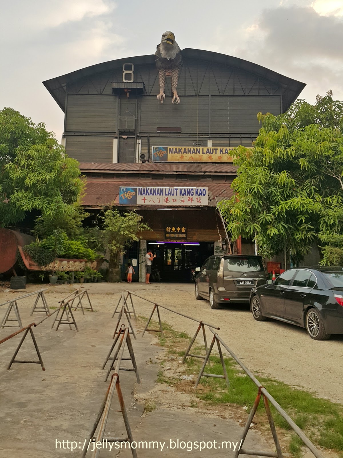 A little bit of Everything: Xin Kuala Sepetang Seafood Restaurant ...