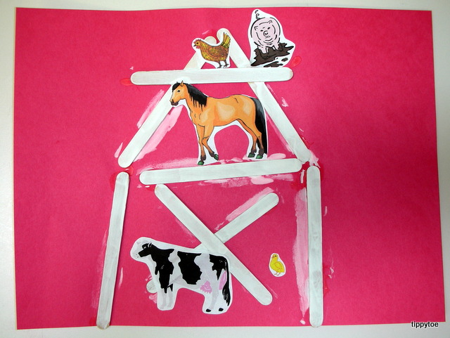 Tippytoe Crafts: Craft-Stick Barns