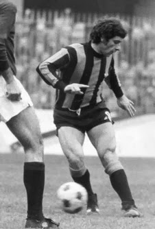 Sin borceguíes no hay fútbol: Mario Bertini "El marcador de Pelé en la ...