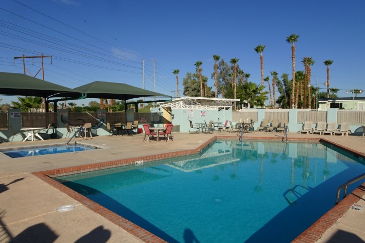 Walkabout With Wheels Blog: Yuma Lakes RV Resort in Yuma, Arizona is ...