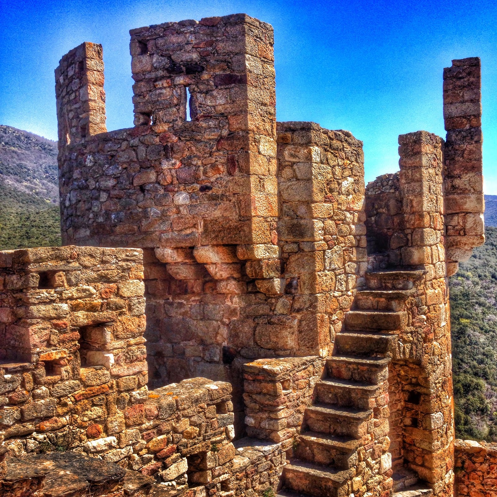 Catalunya a través de mis ojos: Castillo Requesens (Castell Requesens ...