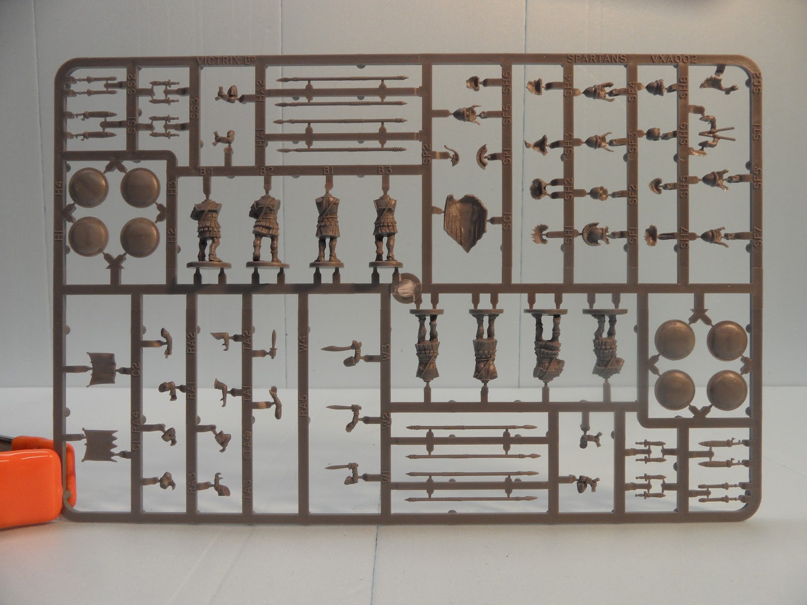 Anton's Wargame Blog: 28mm Victrix Spartans and Osprey Spartan Warrior