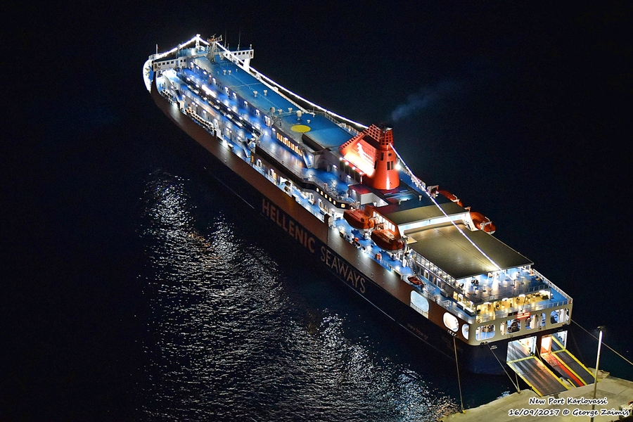 New Port Karlovassi: Νησος Σαμος. Το πλοιο που κερδισε το μεγαλο ...