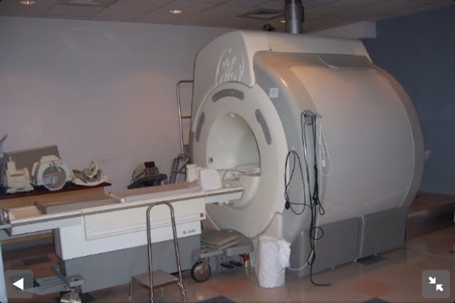 CAT SCAN Machine: Cat scan GE light Speed plus 16 slice
