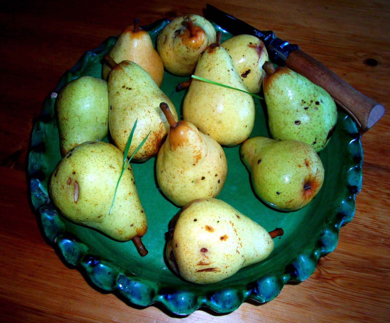 Magnon's Meanderings: Pears.