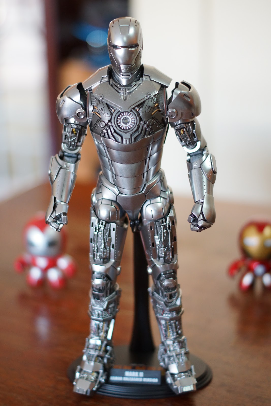 sgBinas - Hot Toys Iron Man 1/6th scale Fanatic: Hot Toys Iron Man 2 ...