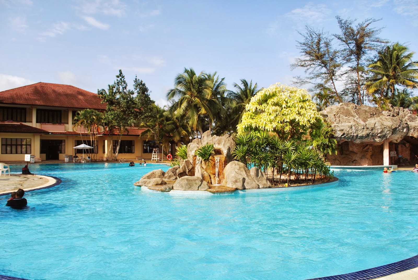 BookWorm Travel: Hotel Review: Legend Resort Cherating, Pahang