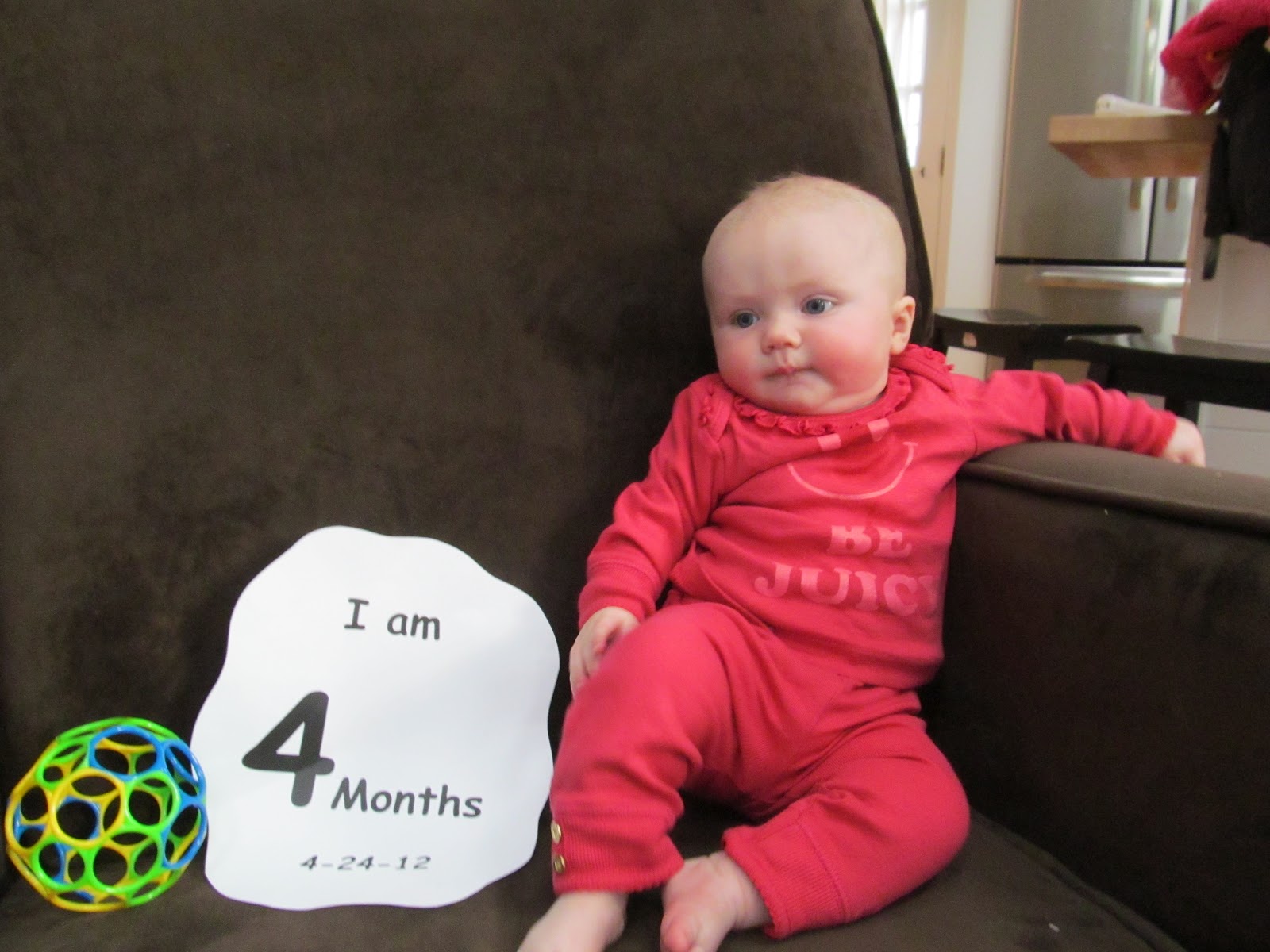 baby harrington: Chloe's 4 Month Photo Shoot