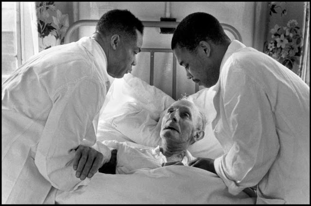 Los Grandes Fotografos: Ian Berry (1934)