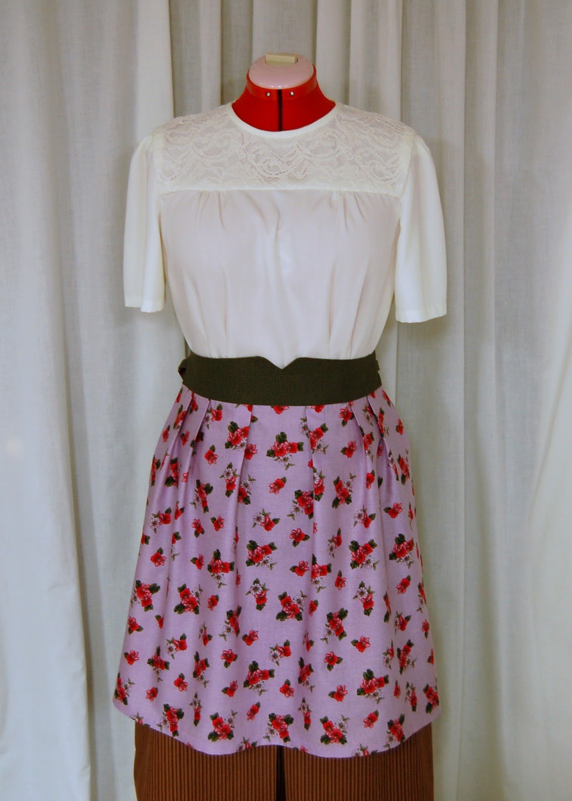 Dolly Creates: • Aprons Galore