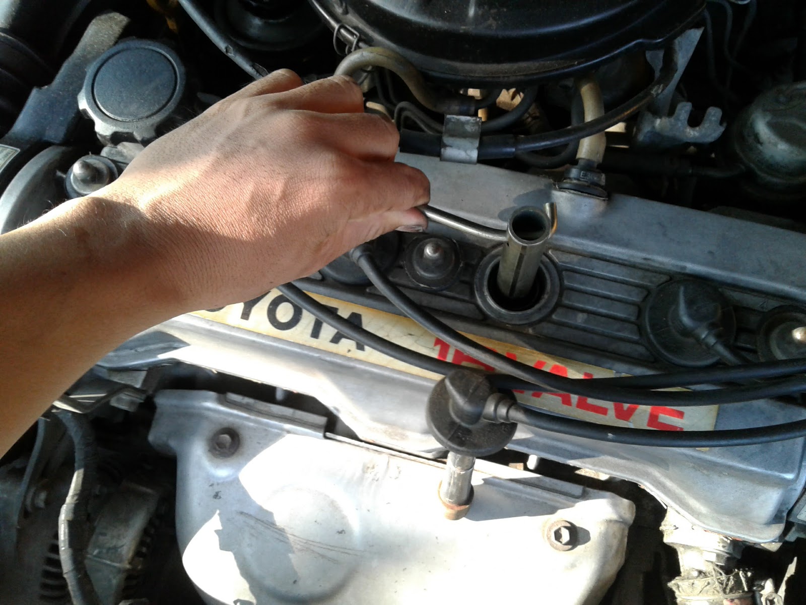 DIY (do it Yourself)--membersihkan Busi mobil Corolla Twincam ~ My Twinny