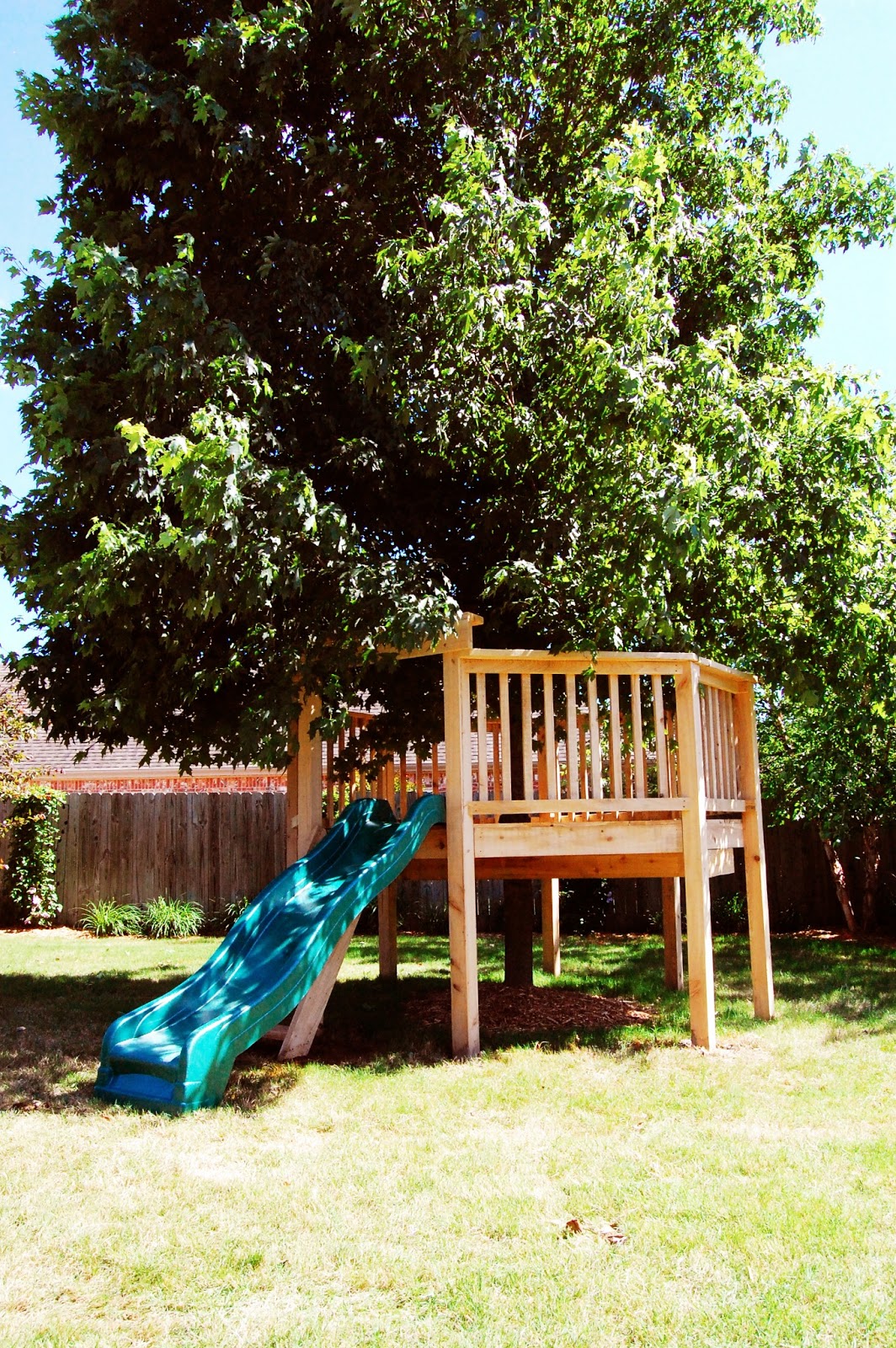Natural State Treehouses Inc.: Grandkids' Octagon Treehouse