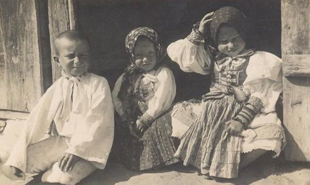 50 Rare and Amazing Vintage Photos That Capture Everyday Life in ...