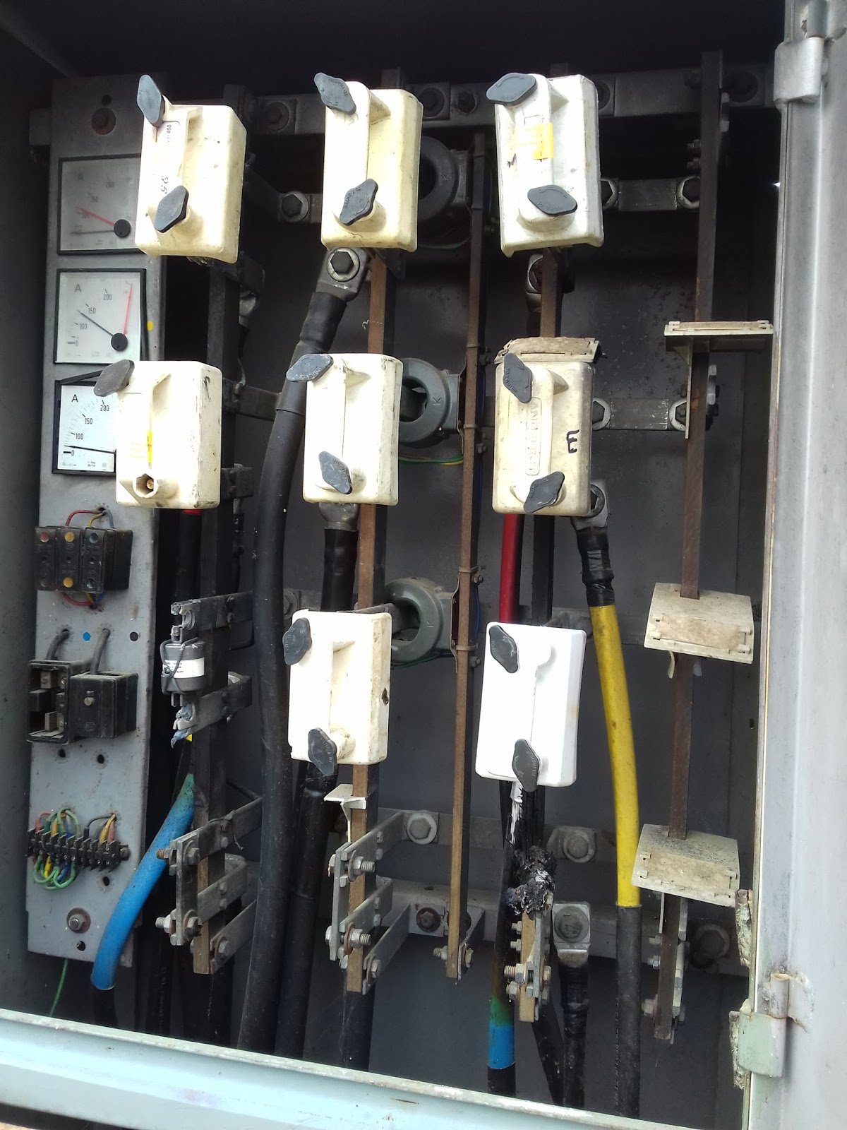 Info Pendawaian Elektrik Giatmara: Fuses And Feeder Pillar