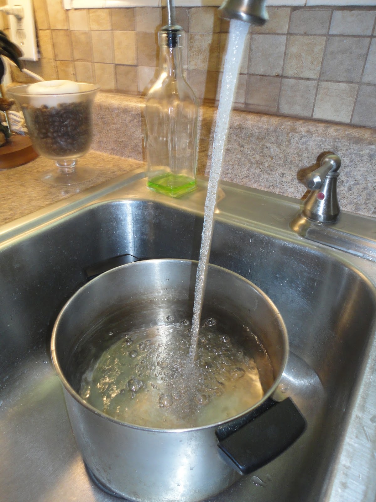 Mud Puddles and Tea Parties: Homemade Laundry Detergent