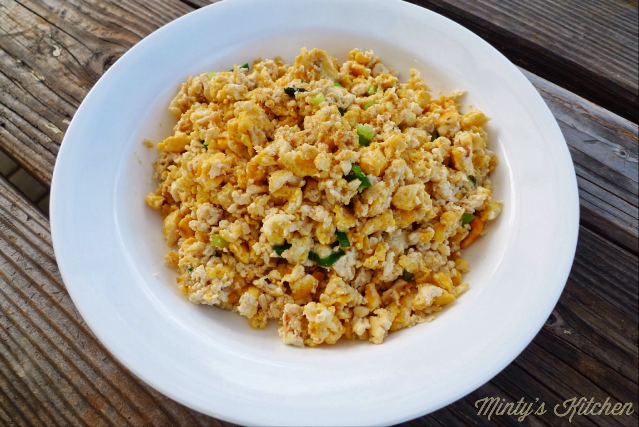 Minty's Kitchen: Scrambled Eggs with Mashed Tofu (鸡扒豆腐)