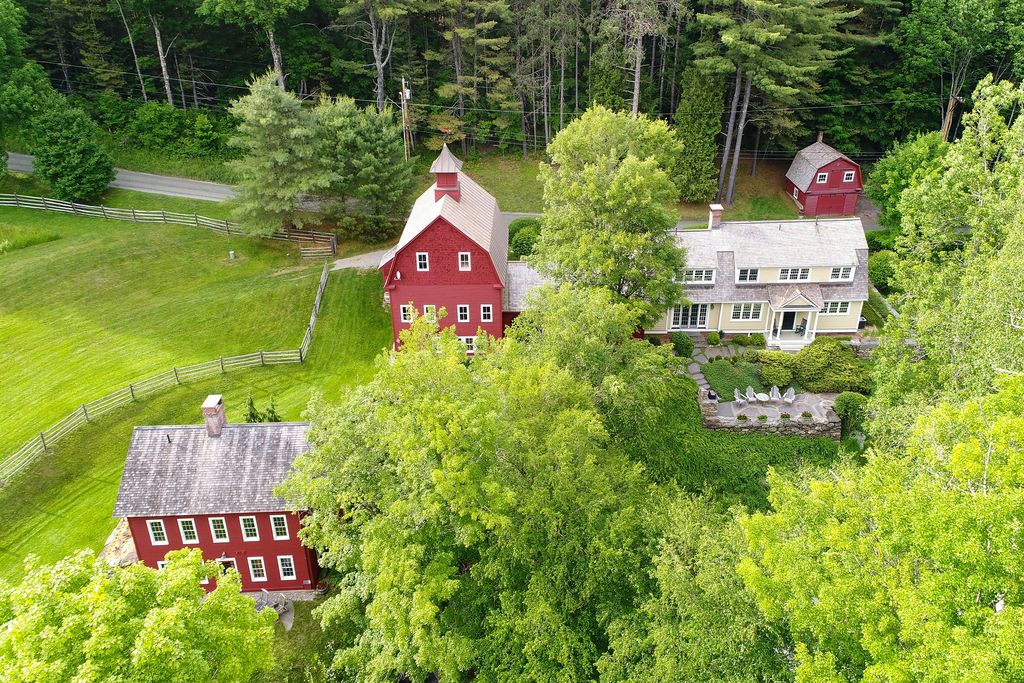 Sweet House Dreams: Bybrook Farm, 1797 Antique Cape Cod in Woodstock ...