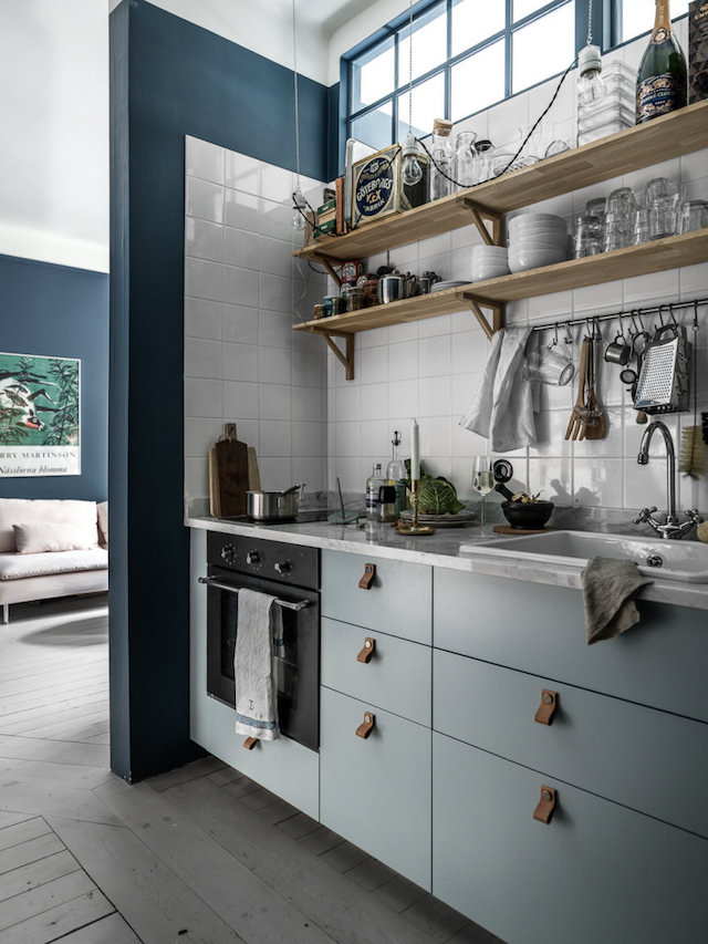 my scandinavian home: A striking, small Stockholm space in dark blue