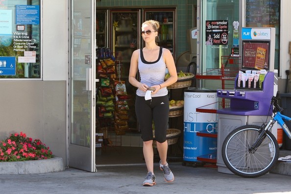 Jennifer Lawrence workout and diet secret | Muscle world