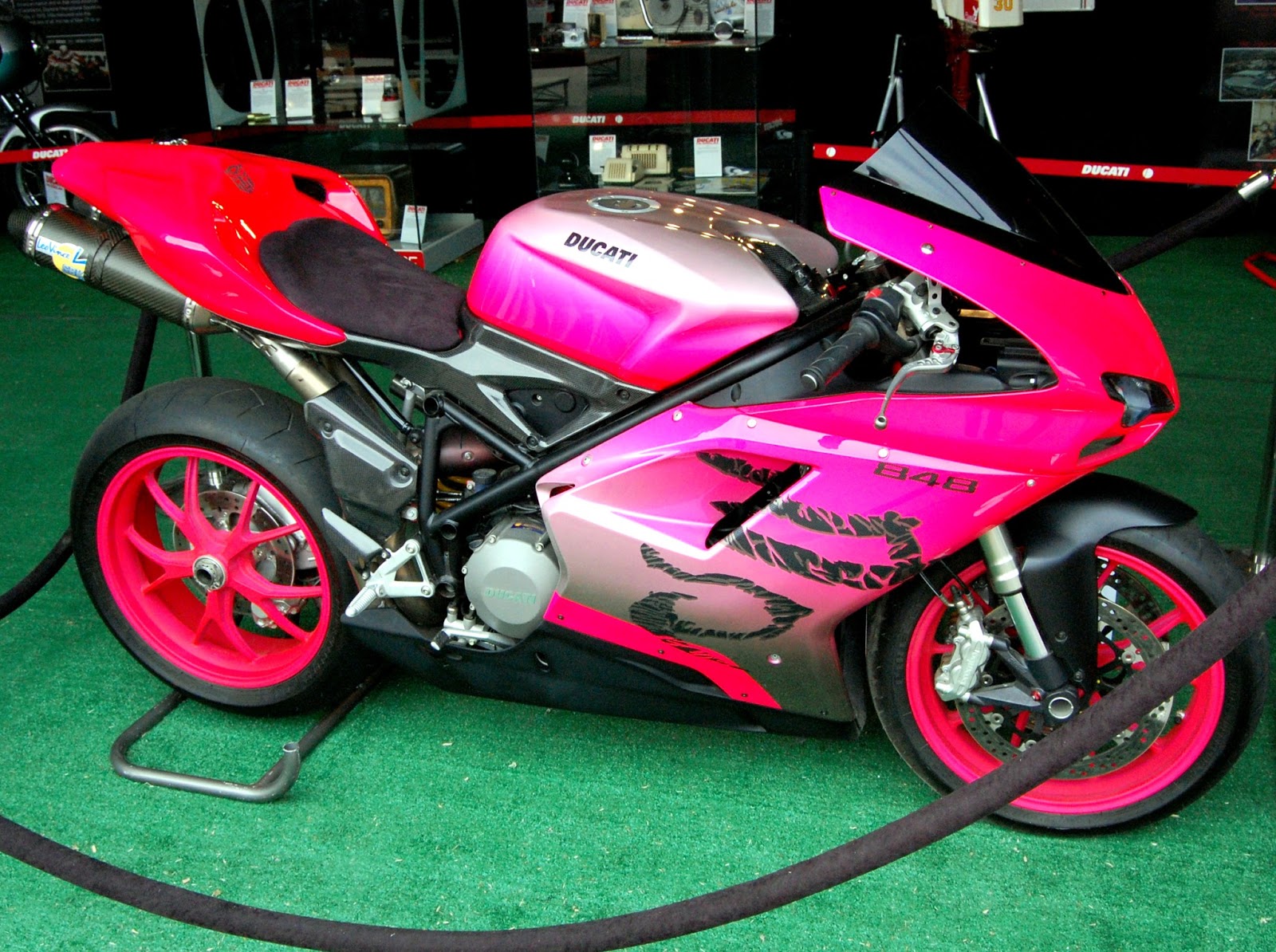 Ducati 848 EVO Pink Transformer - wallpaper world