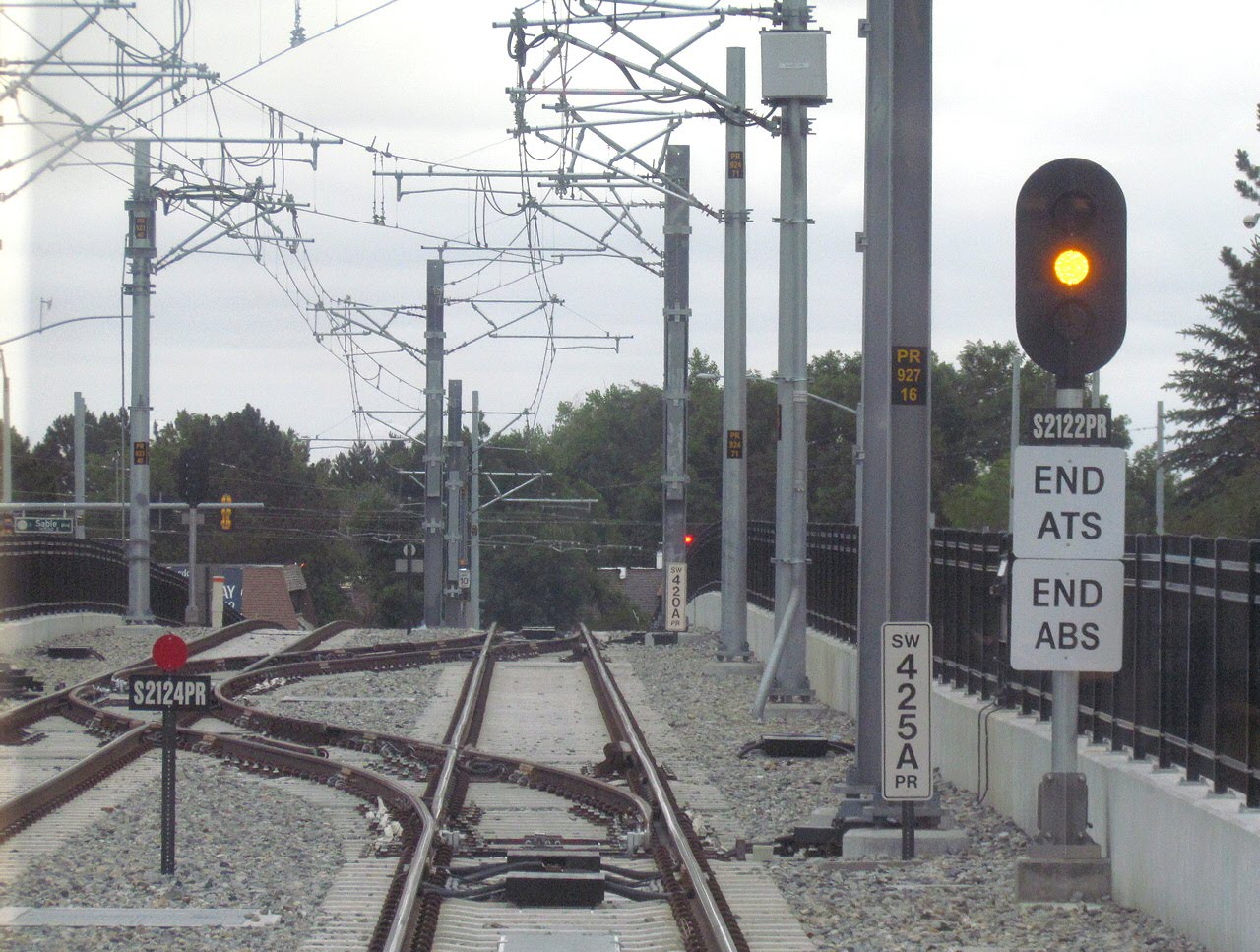 The Position Light: Denver Light Rail Signaling - Checking All the Boxes
