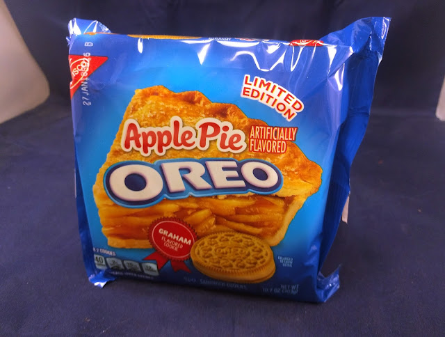 The Food Kingdom: Apple Pie Oreos: In Praise of the Fake