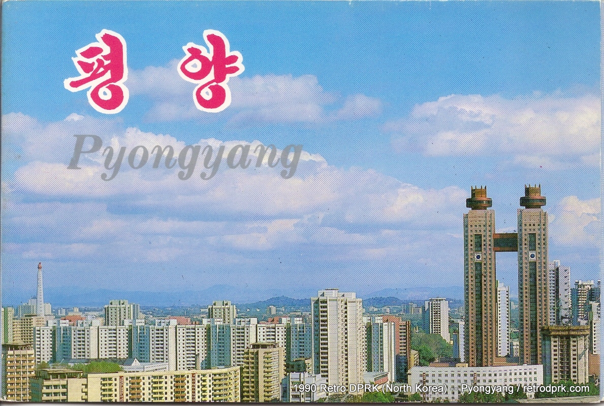 1990 Postcard Set -- Pyongyang