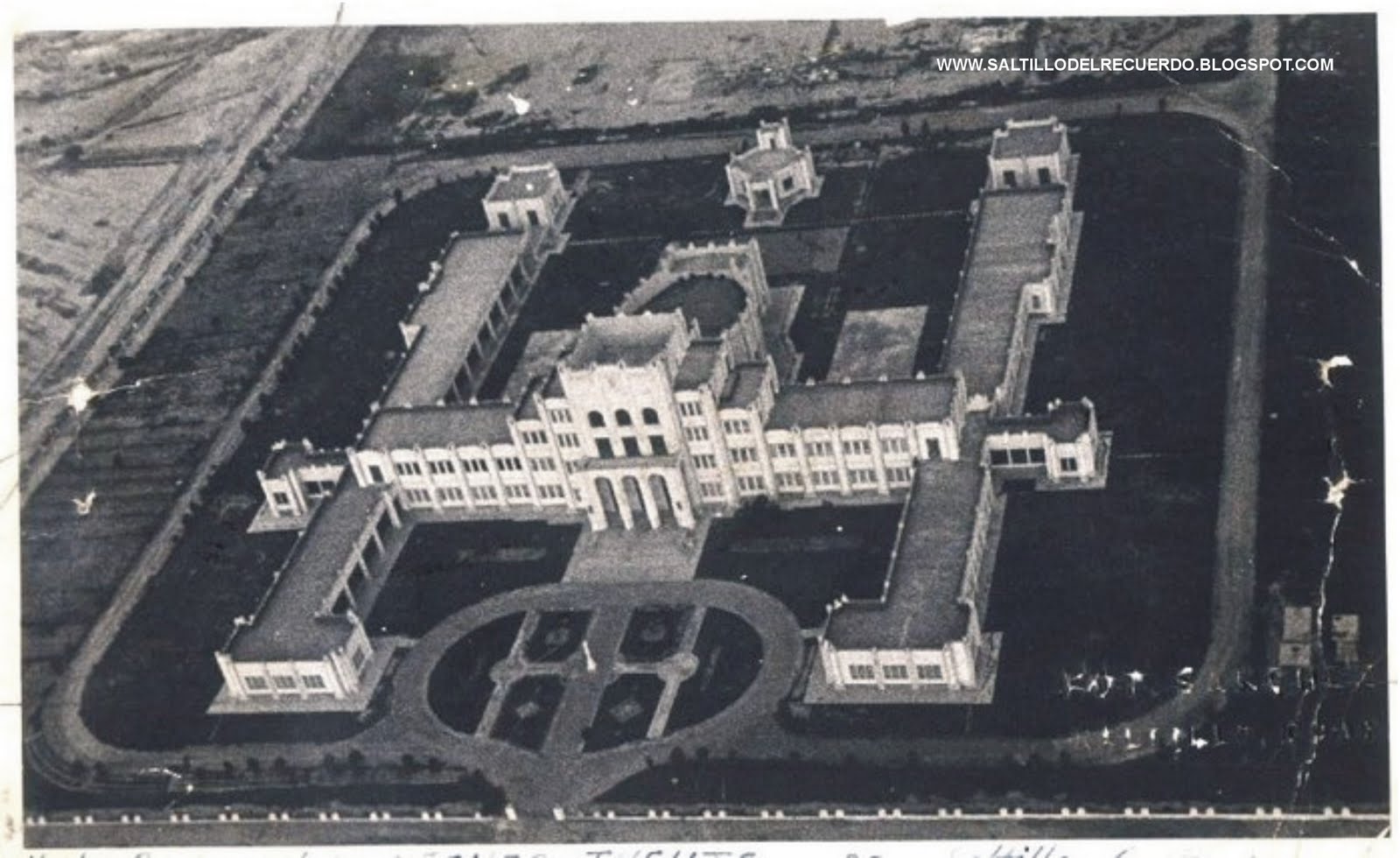 SALTILLO DEL RECUERDO: VISTA AEREA DEL ATENEO FUENTE 1934...!!!