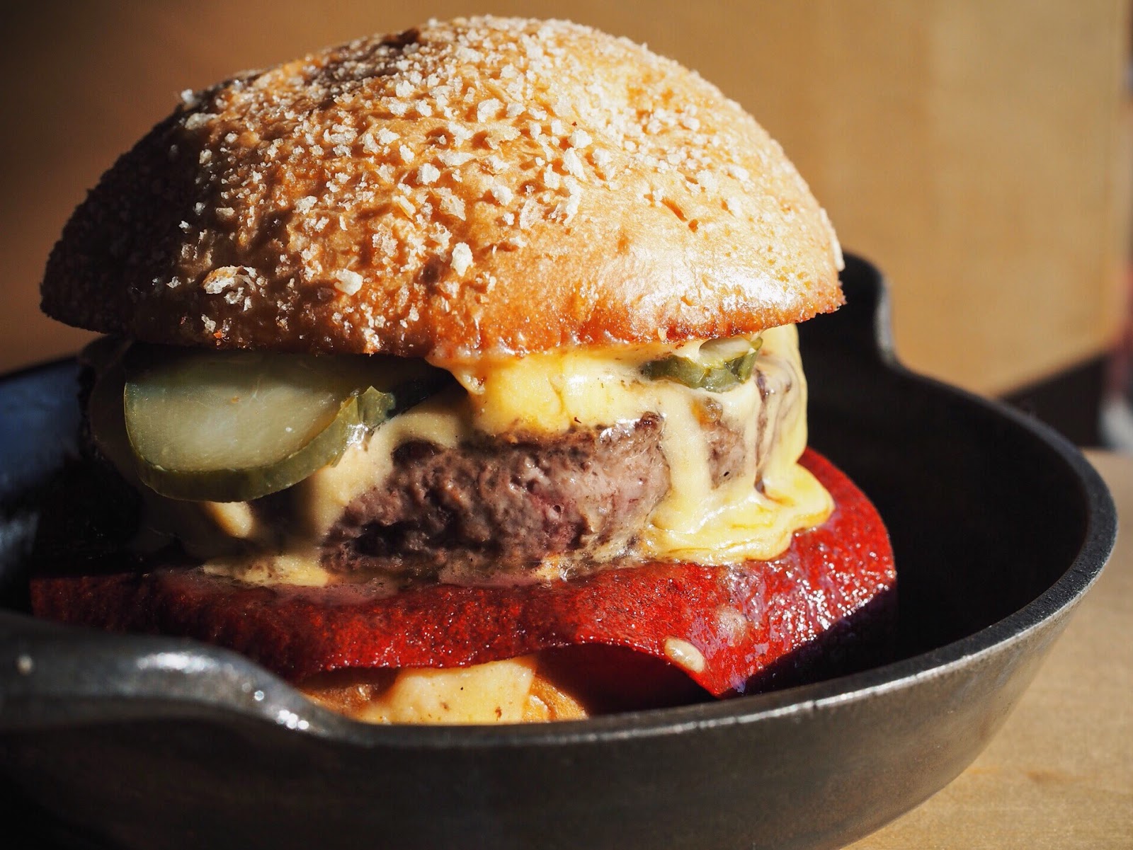 The 16 Best Burgers in LA | Hungry In LA