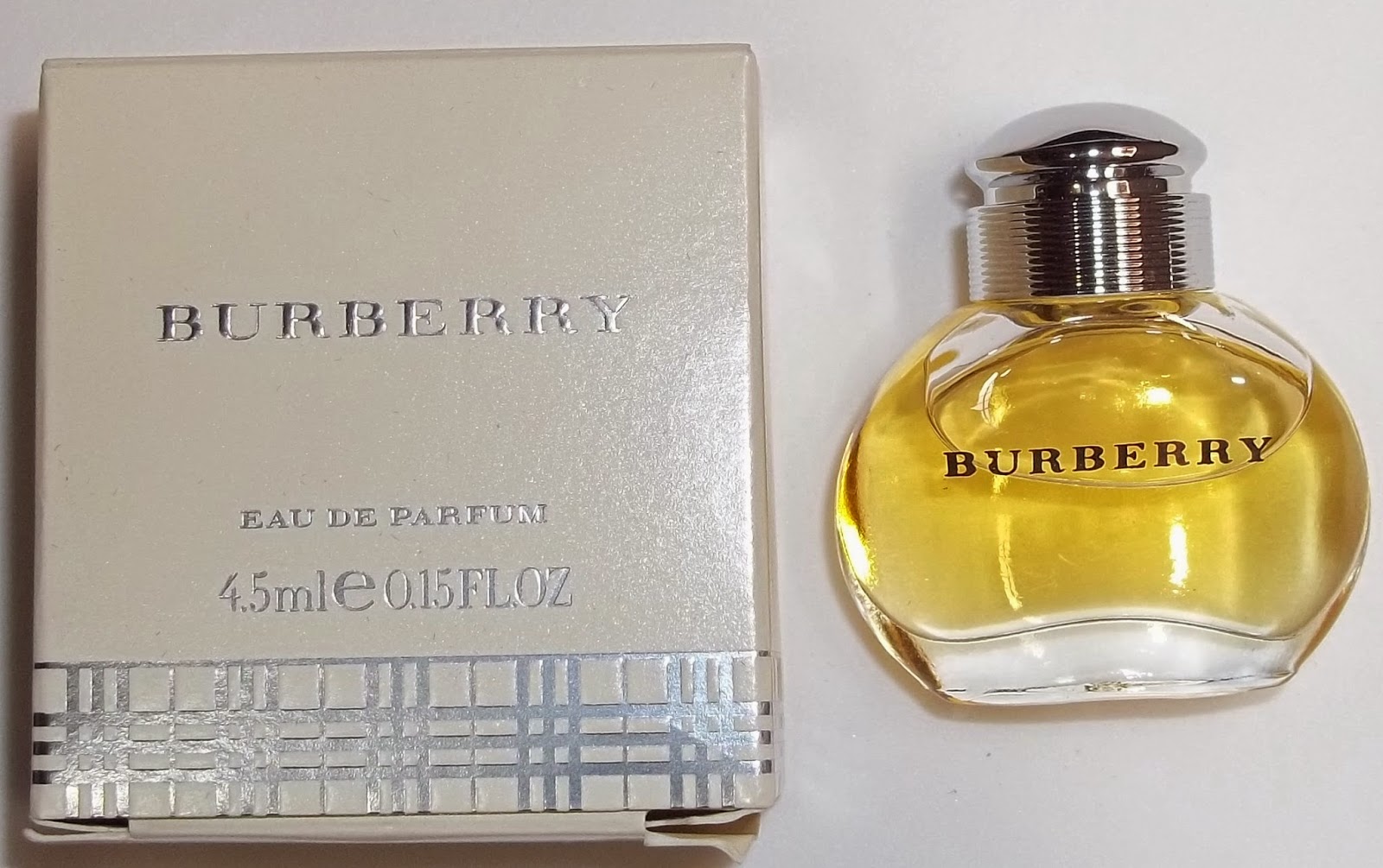 Lindos Sonhos Dourados: Burberry Original by Burberry