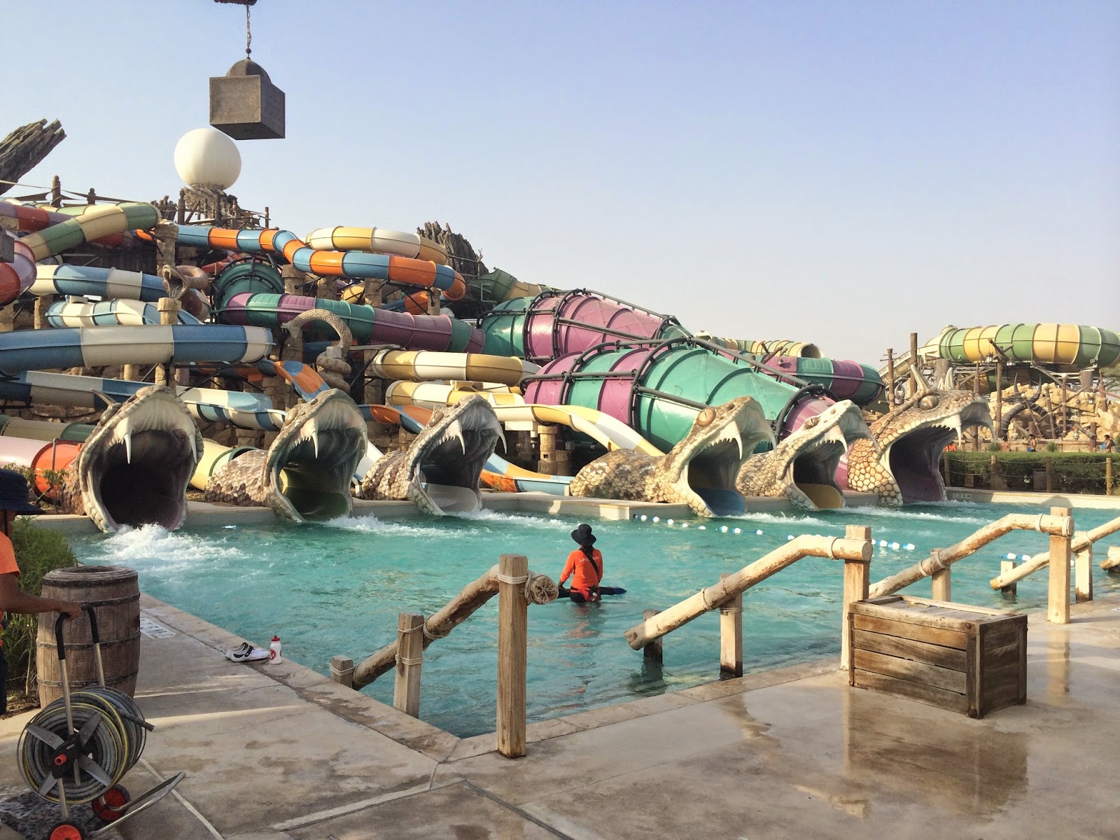 Life in Abu Dhabi: Yas Waterworld