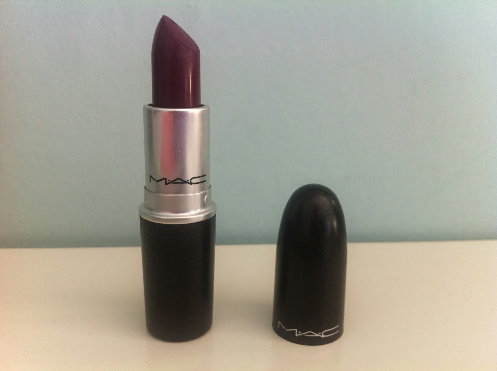 duggydimples : MAC 'Rebel' Lipstick