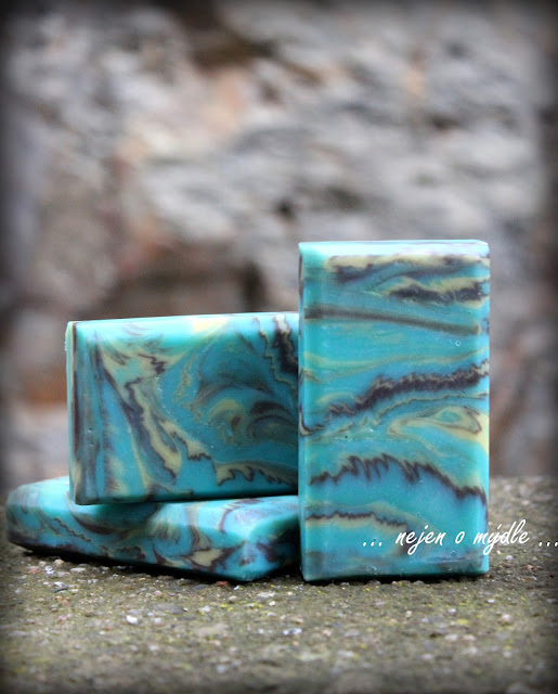 nejen o mýdle ...: Cosmic Wave Soap - Soap Challenge Club (November ...