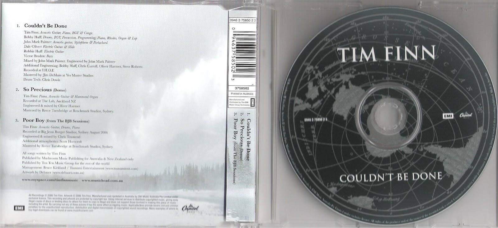 New Zealand Musiceum: Tim Finn and Neil Finn solo