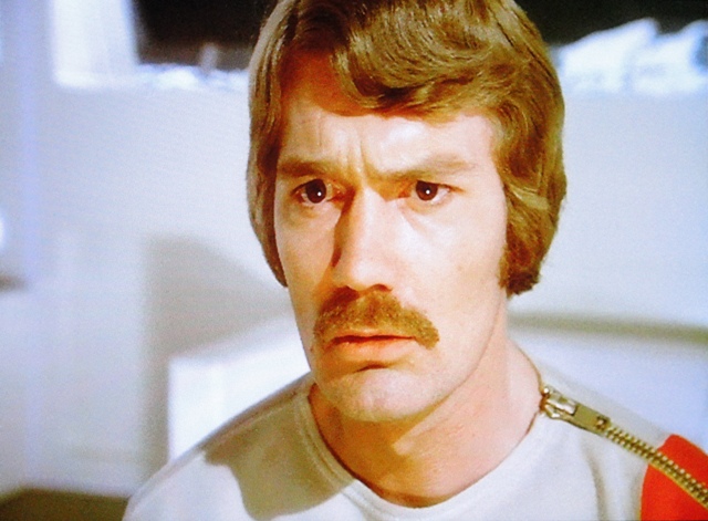 MUSINGS OF A SCI-FI FANATIC: Space:1999 Y1 Ep12: Voyager's Return