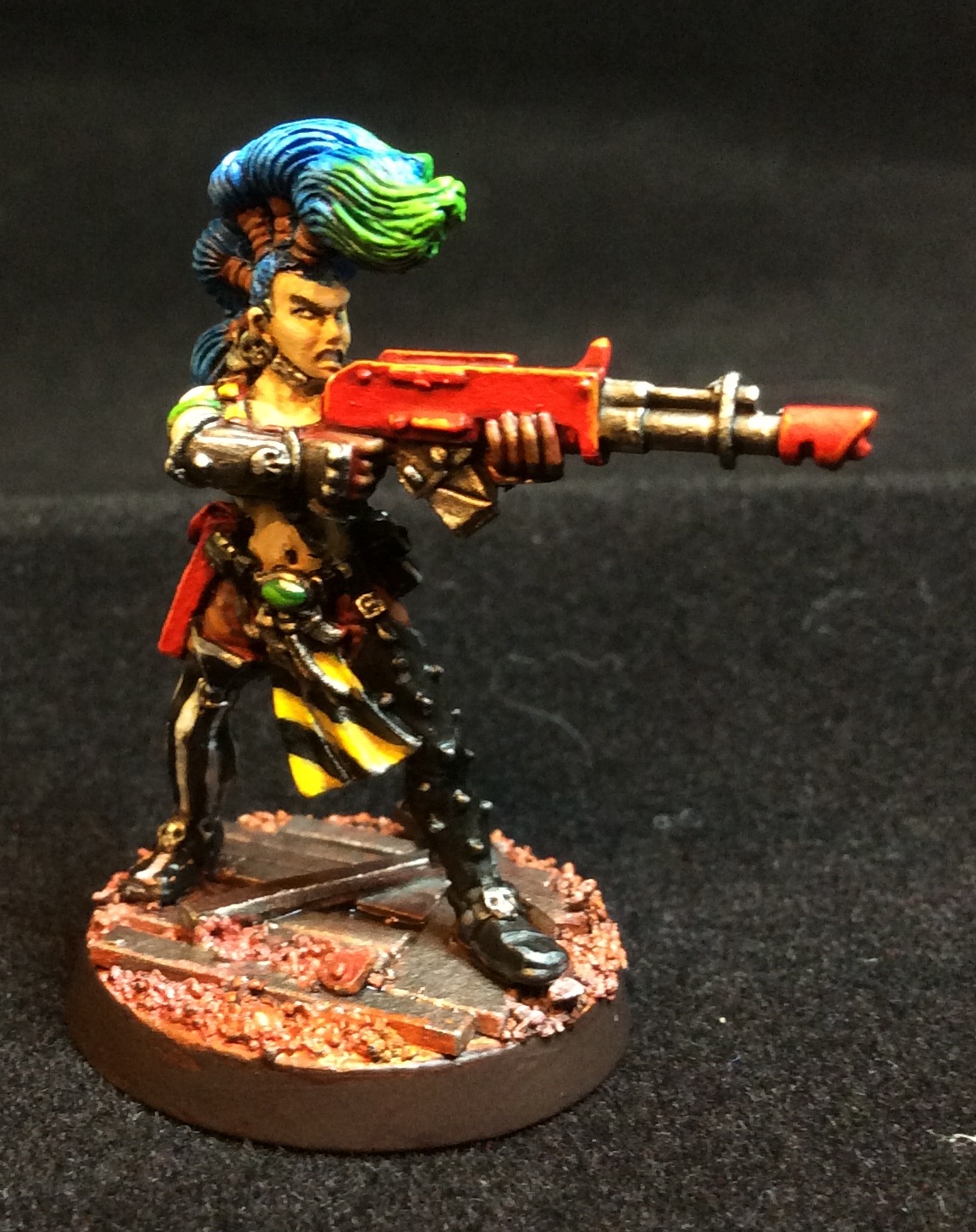 Tabletop Apocalypse: Necromunda Escher Paint Scheme - Test Miniatures
